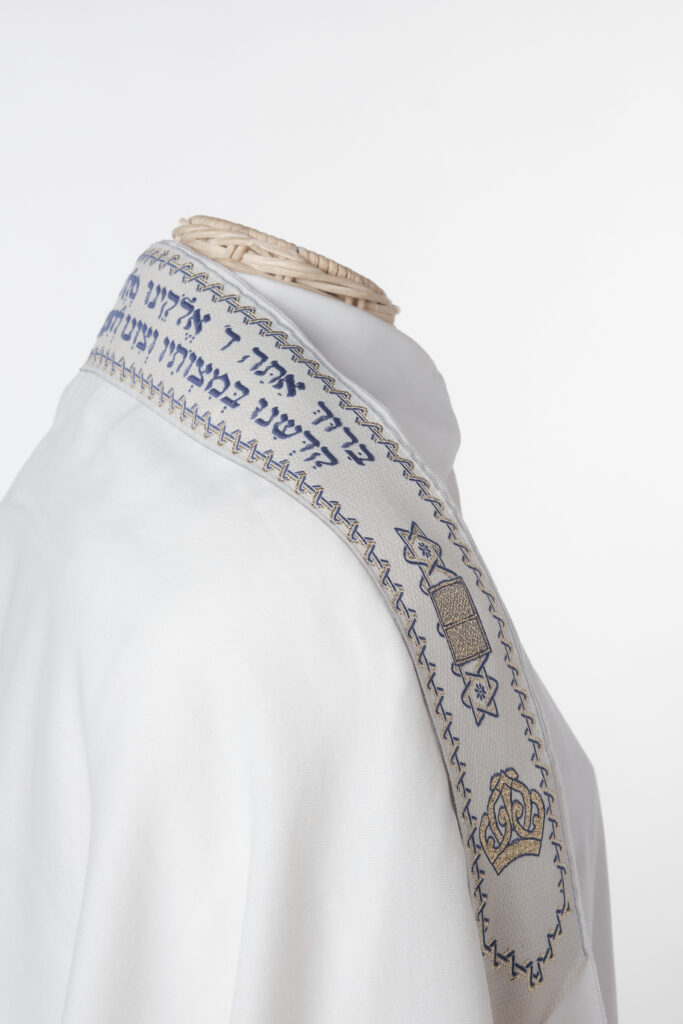 Gilad - Men's Traditional Acrylic Tallit - The Tallis Lady