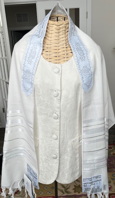 Tanner - Unisex Wool White and Silver Tallit, - The Tallis Lady